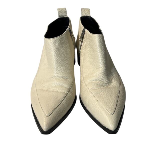 Everlane | Shoes | Everlane Made In Italy Ivory Leather Pointed Toe ...
